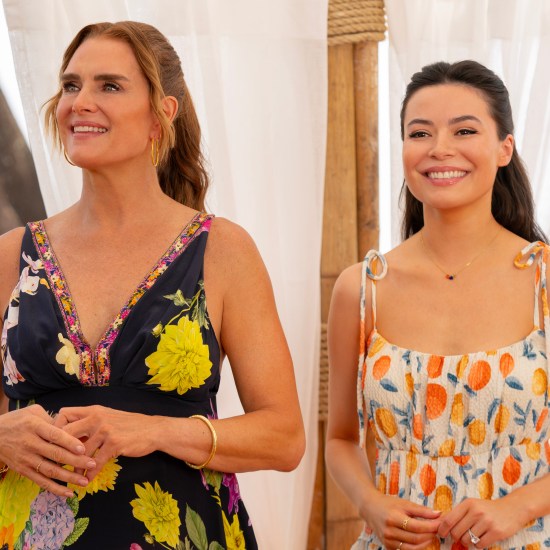 Mother Of The Bride Trailer - Brooke Shields & Miranda Cosgrove